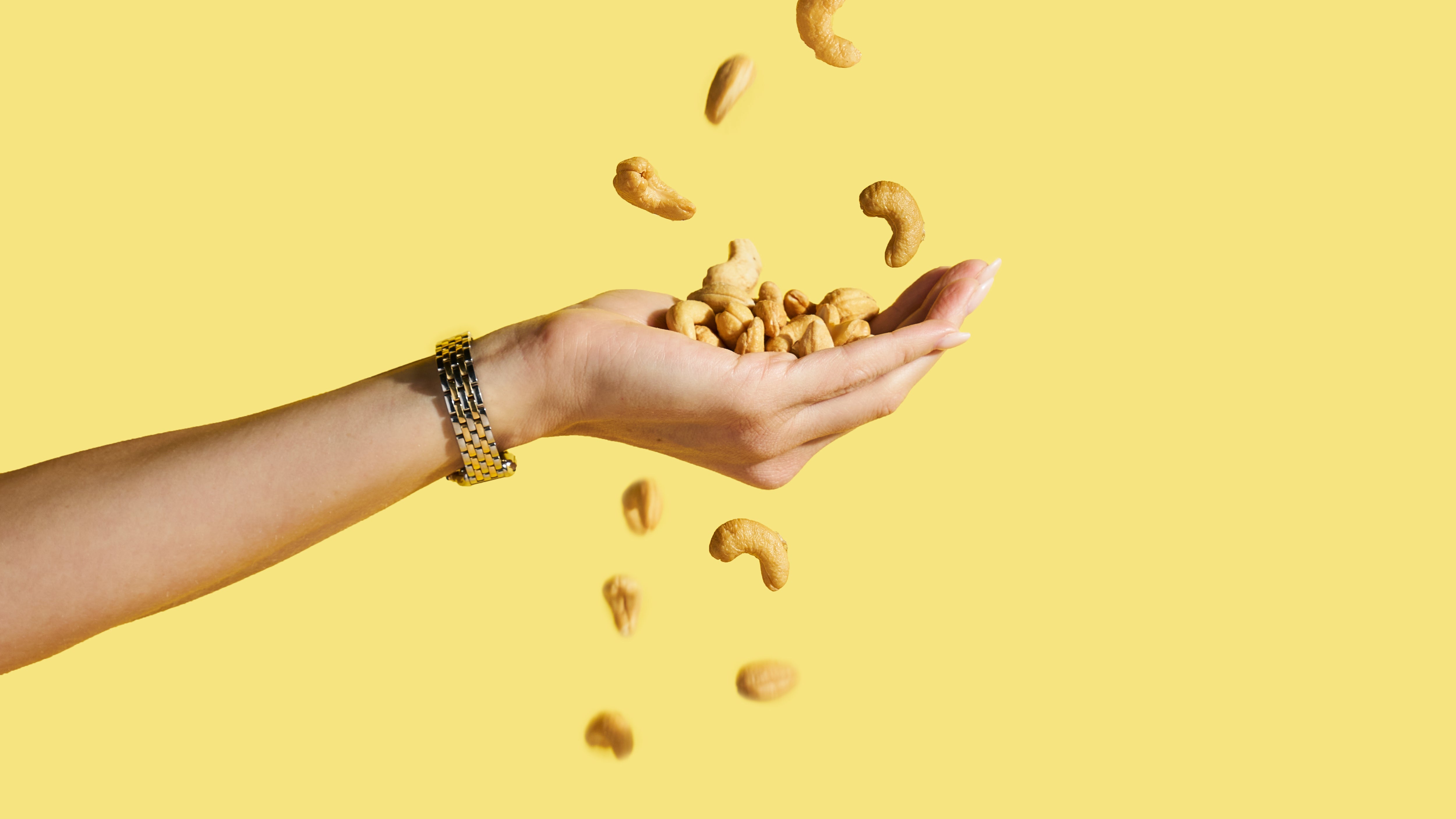 Best Selling Cashews – Cashews.com